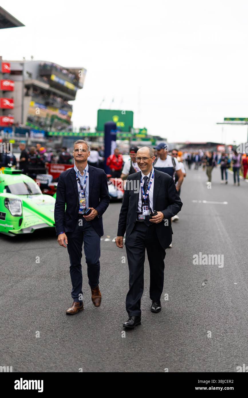 Nationale Police portrait in the grid during the 24 Hours of Le Mans ...
