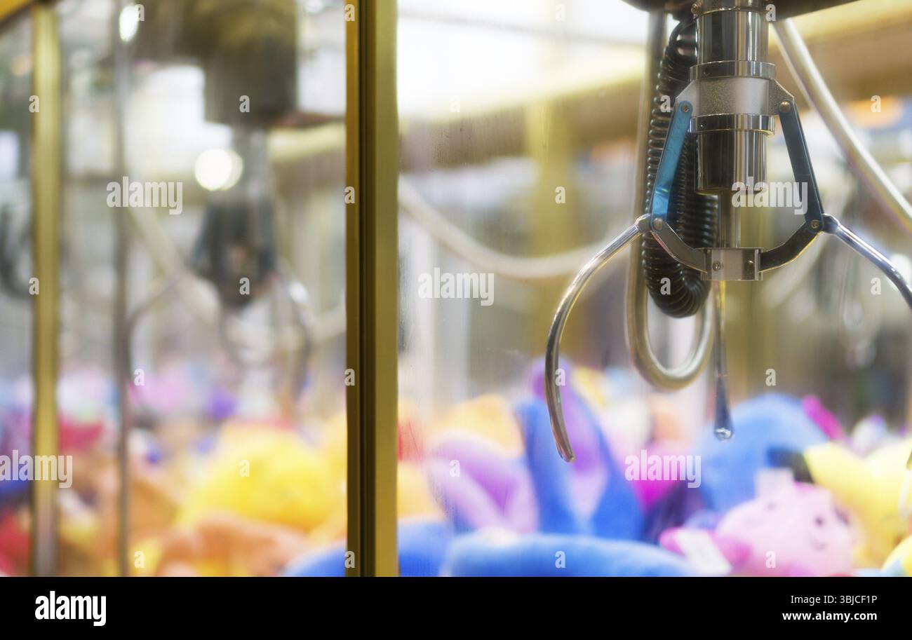 Mechanical charm hi-res stock photography and images - Alamy