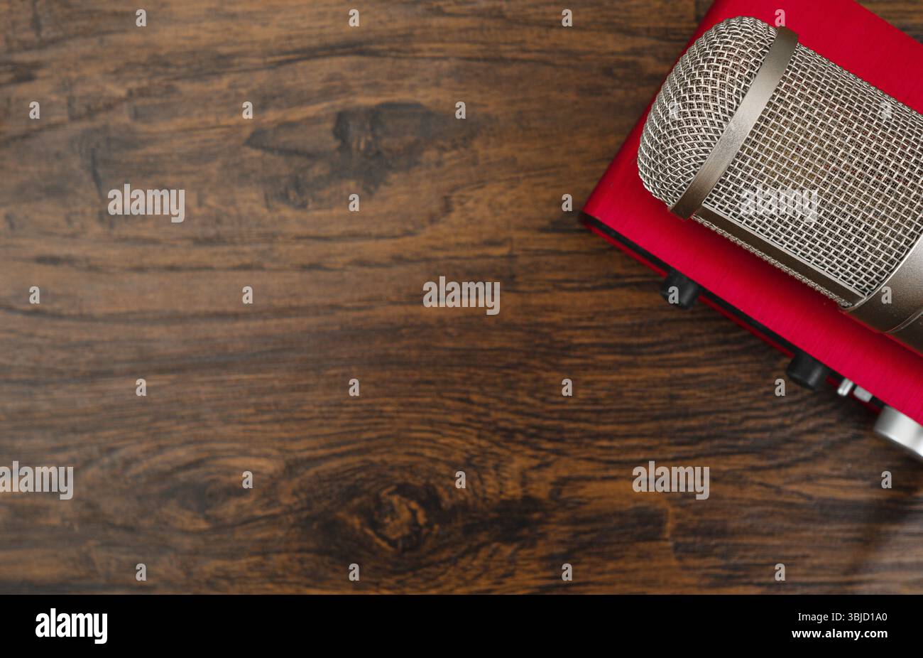 Microphone and sound card. Home recording studio Stock Photo - Alamy