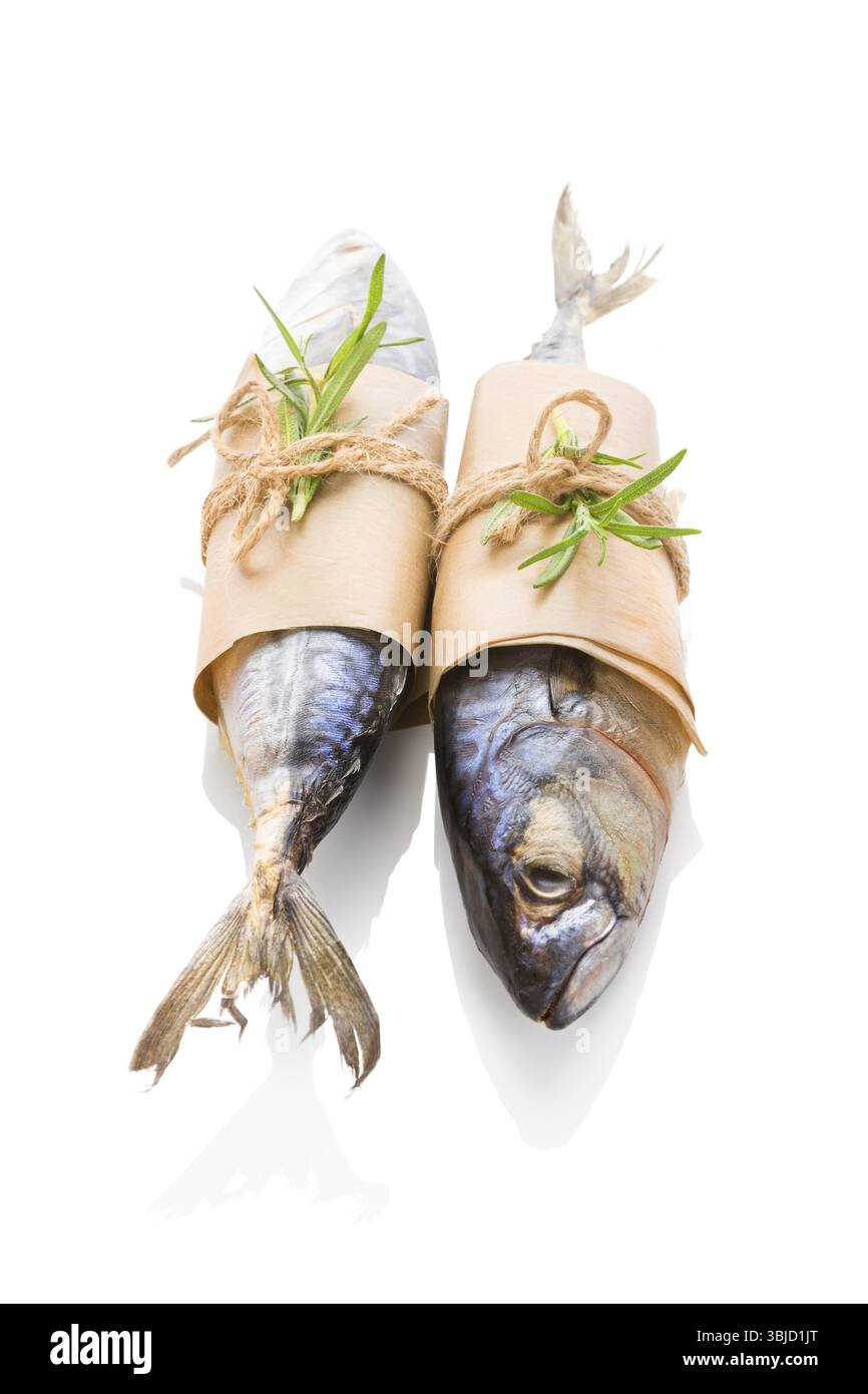 Fish schooling Cut Out Stock Images & Pictures - Alamy