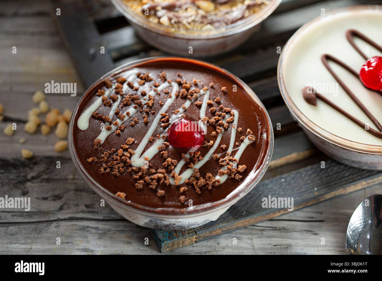Cold western desserts, Nutella mousse Stock Photo - Alamy