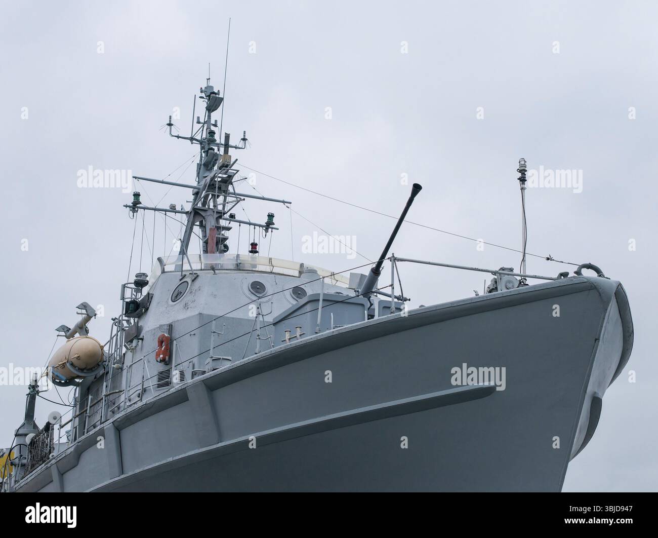 Patrol ship with radar and gun Stock Photo - Alamy