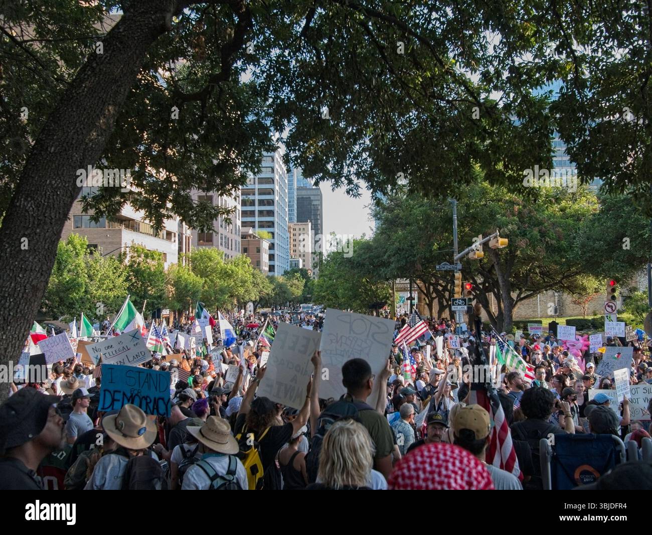 Immigration enforcement protest hi-res stock photography and images - Alamy