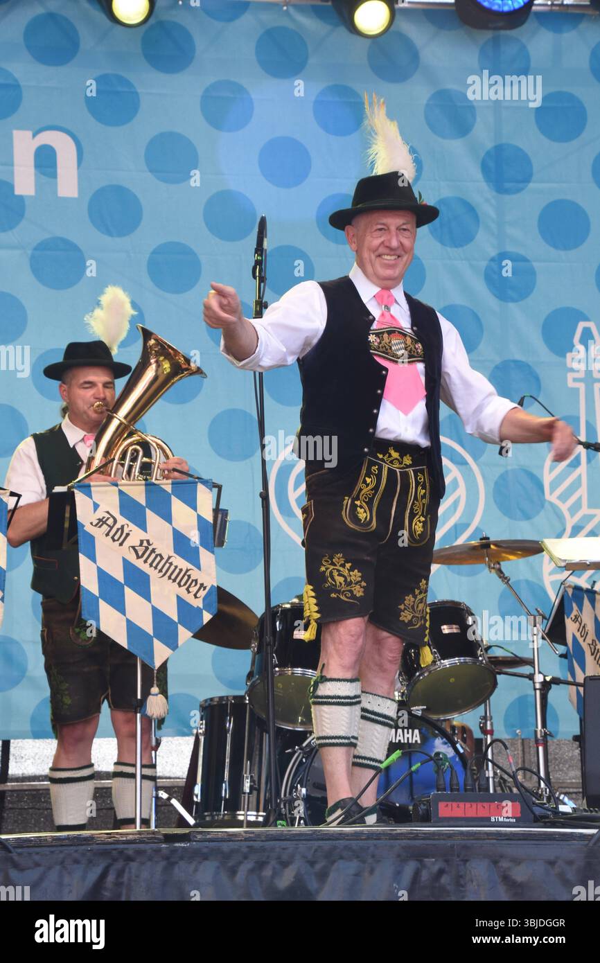 Muenchen 14.06.2025 Marienplatz 867. Stadtgruendungsgeburtstag ...