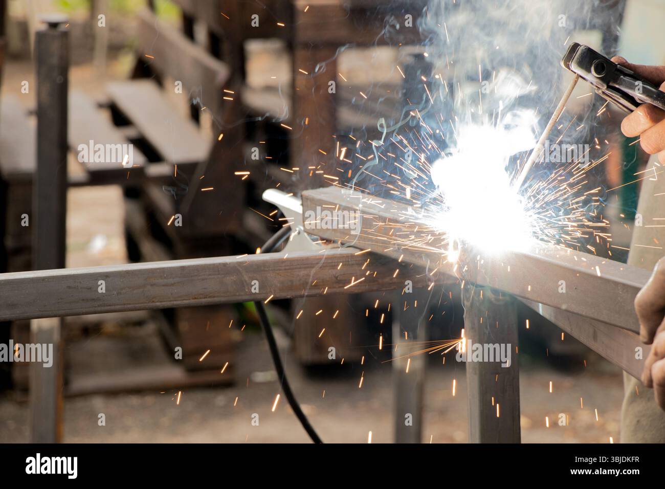 Welding process sparks weld tool hi-res stock photography and images ...