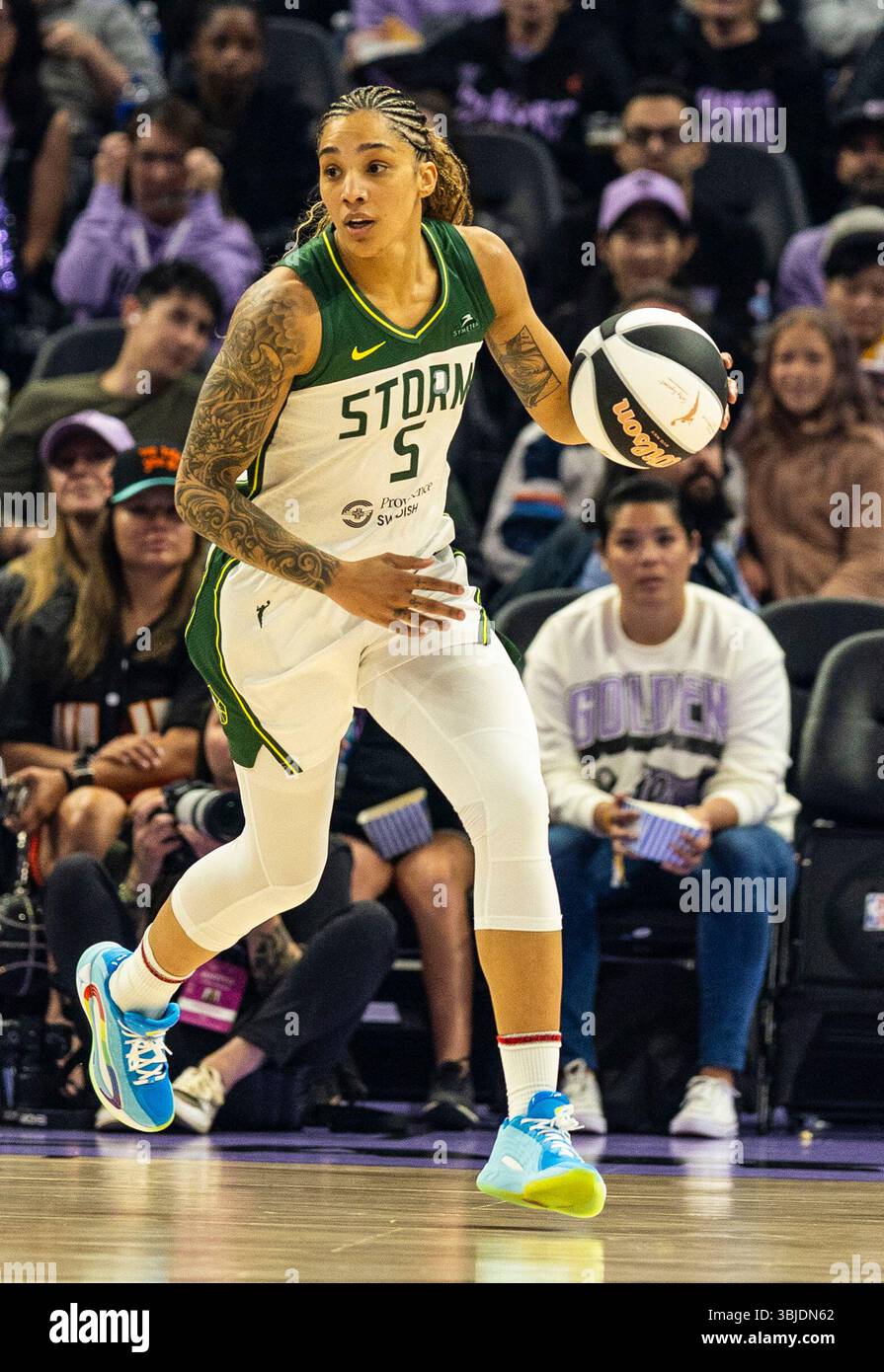 June 14 2025 San Francisco CA, U.S.A. Storm forward Gabby Williams (5 ...