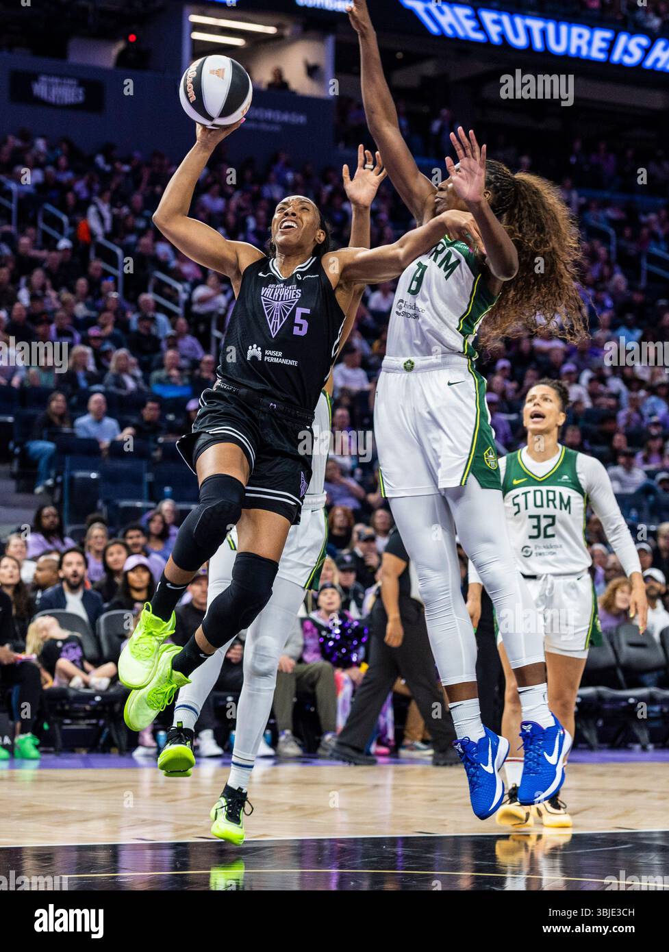 June 14 2025 San Francisco CA, U.S.A. Valkyries forward Kayla Thornton ...