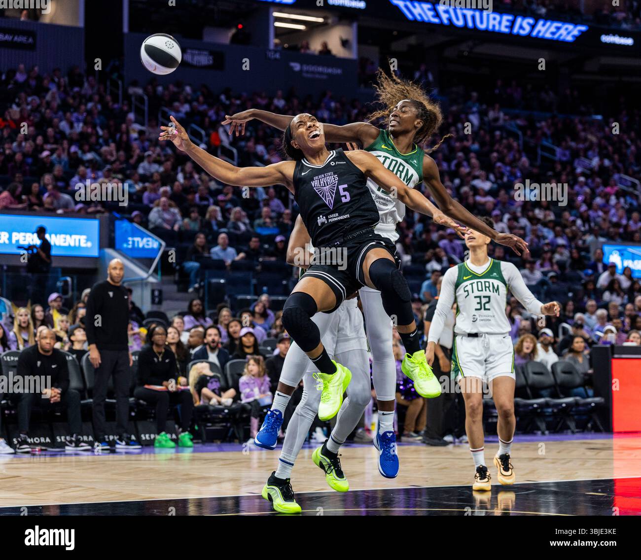 June 14 2025 San Francisco CA, U.S.A. Valkyries forward Kayla Thornton ...