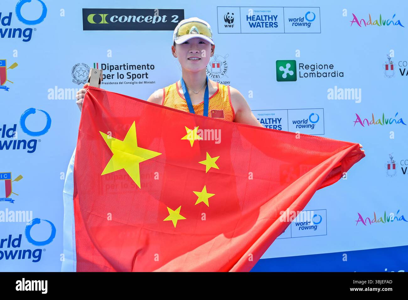 Varese, Italy. 15th June, 2025. Women's Single Sculls Final: Ruiqi Liu ...