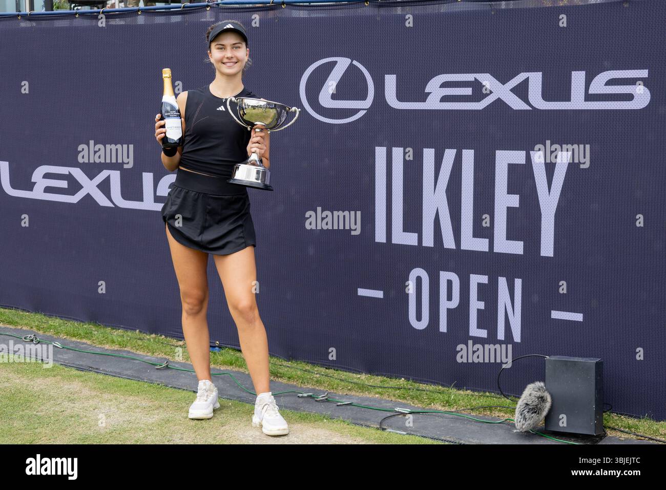 Lexus Ilkley Open 2025, WTA 125, Ilkley, Women’s Final Award Ceremony, Ilkley, United Kingdom ...