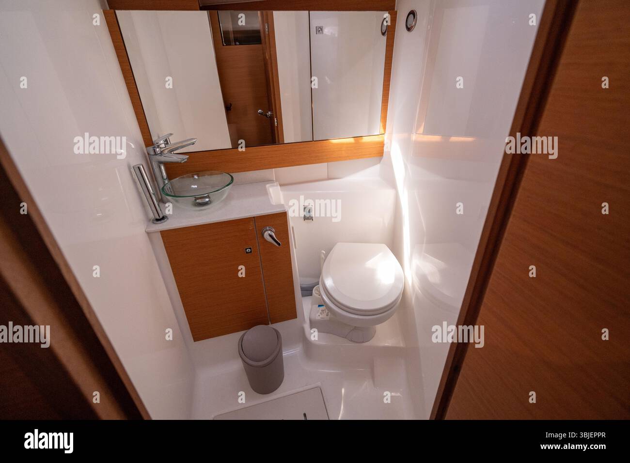 Ship bathroom interior hi-res stock photography and images - Alamy