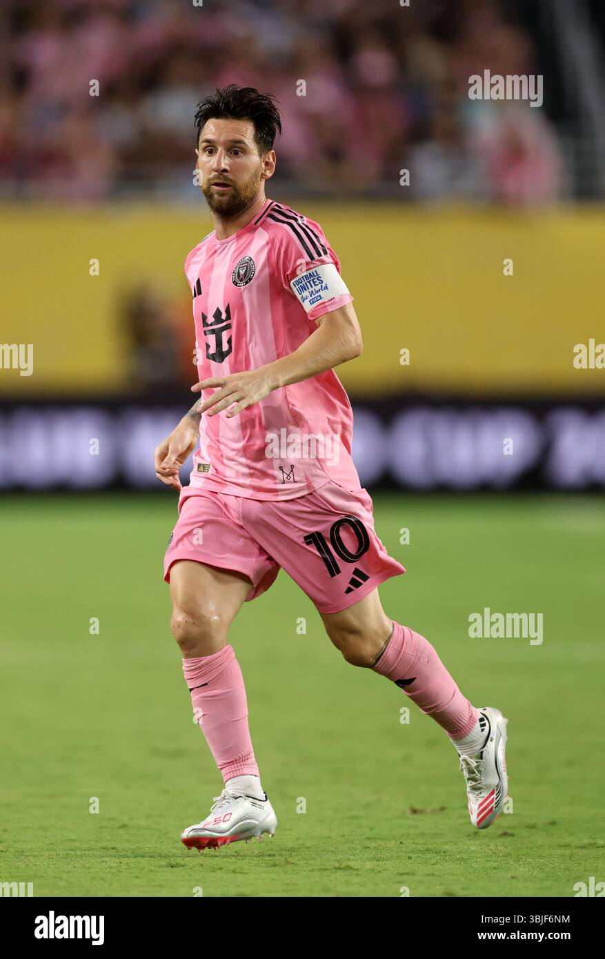 Lionel messi fifa club world cup hi-res stock photography and images ...