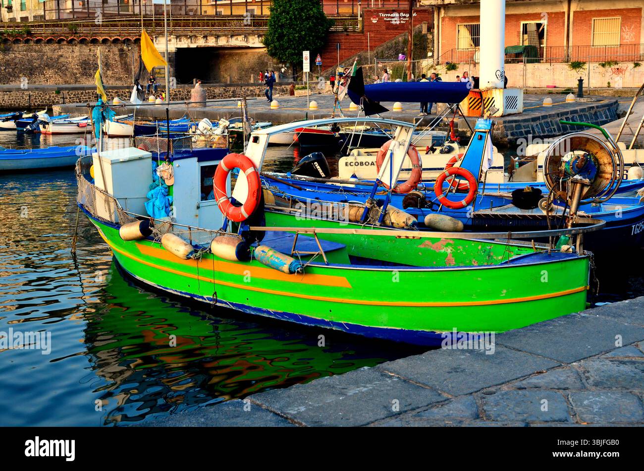The green boat Stock Photo - Alamy