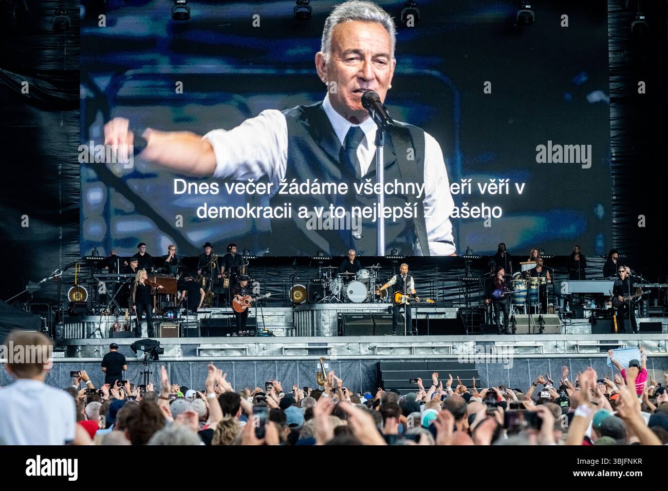 Prague, Czech Republic. 15th June, 2025. American singer and guitarist ...