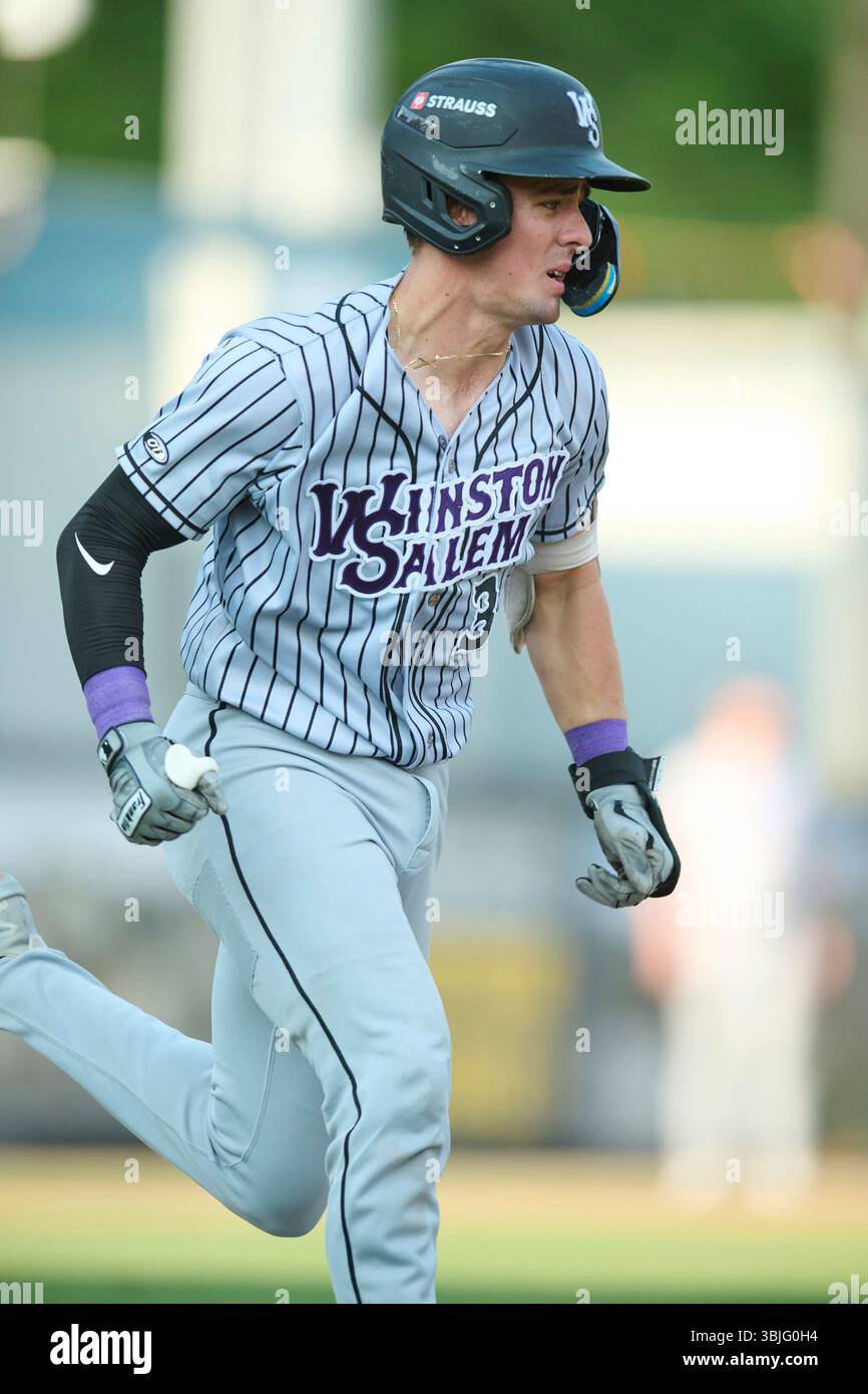 Winston-Salem Dash Weston Eberly (3) runs to first base during a game ...
