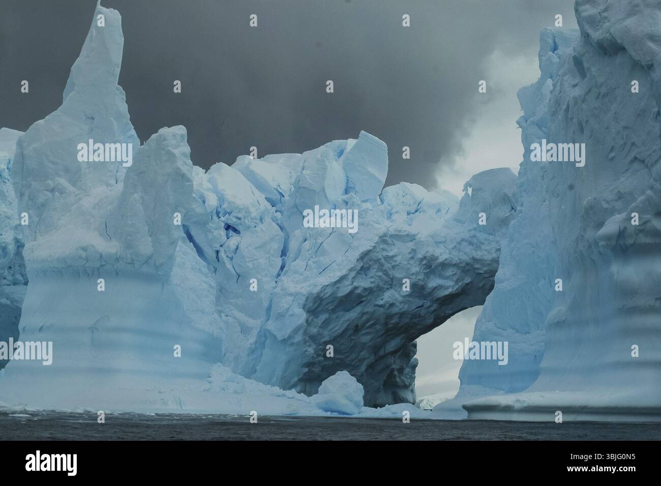 Antarctic icebergs in the waters of the ocean. Antarctic landscape ...