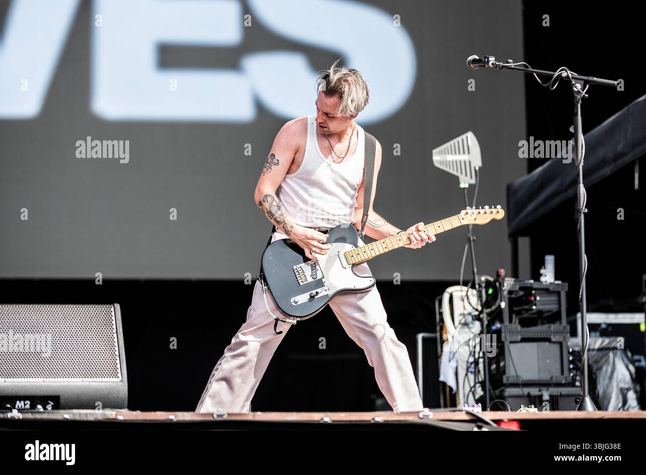 Florence, Italy. 15th June, 2025. George Berry of Bad Nerves Credit ...