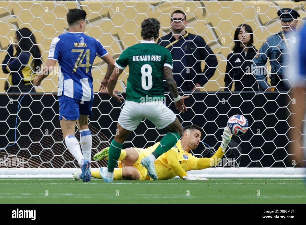 Porto's goalkeeper Claudio Ramos, bottom, makes a save during the Club ...