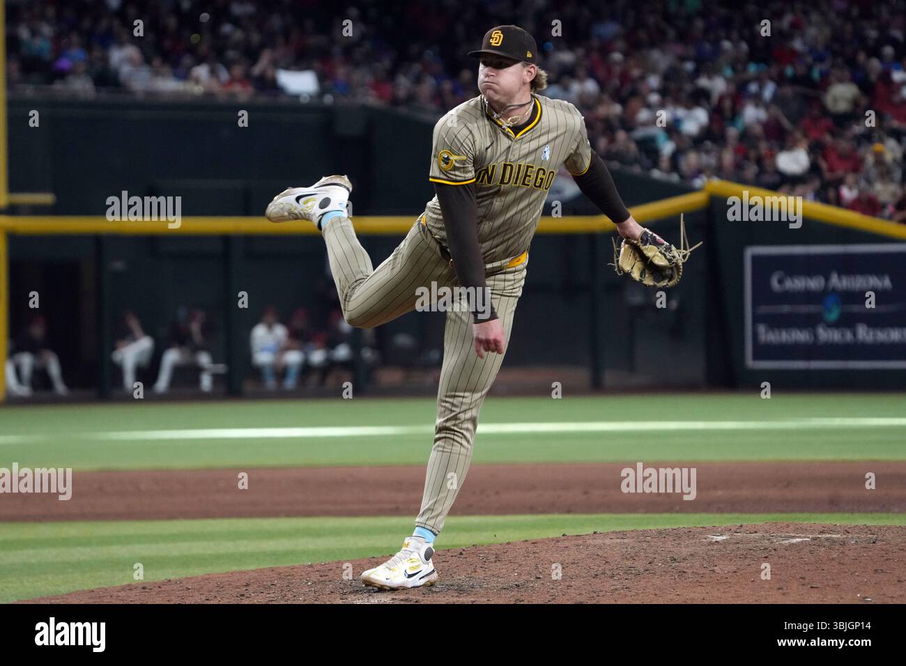San Diego Padres pitcher Sean Reynolds (25) in the first inning during ...