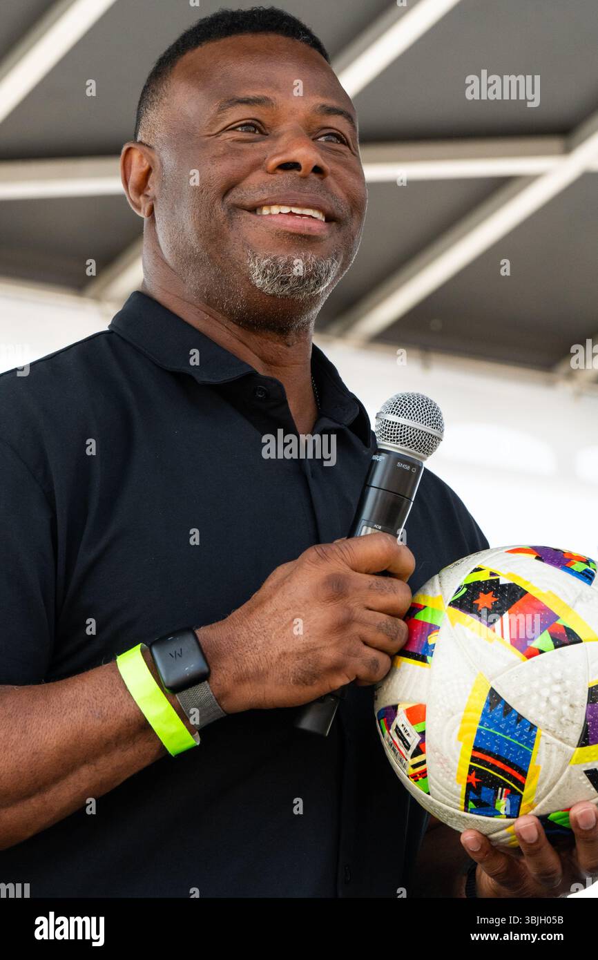 Seattle, USA. 15th Jun 2025. Ken griffy JR. as the Seattle Sounders an ...