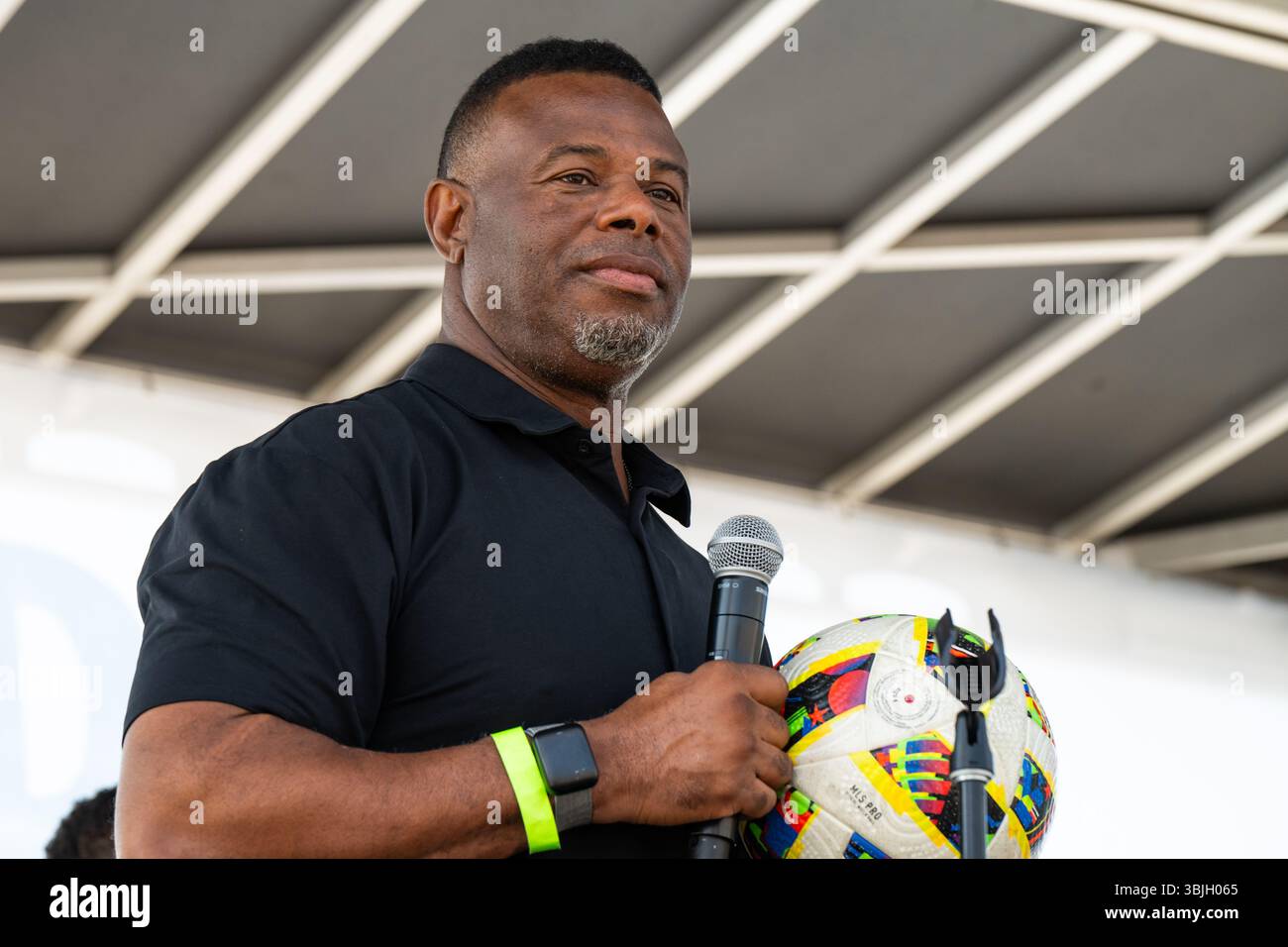 Seattle, USA. 15th Jun 2025. Ken griffy JR. as the Seattle Sounders an ...