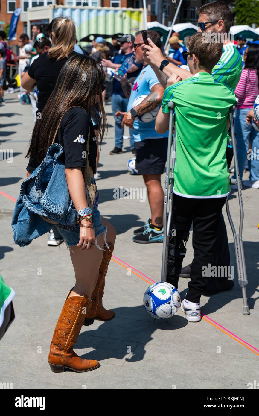 Seattle, USA. 15th Jun 2025. Just after 4:00pm The Seattle Sounders an ...