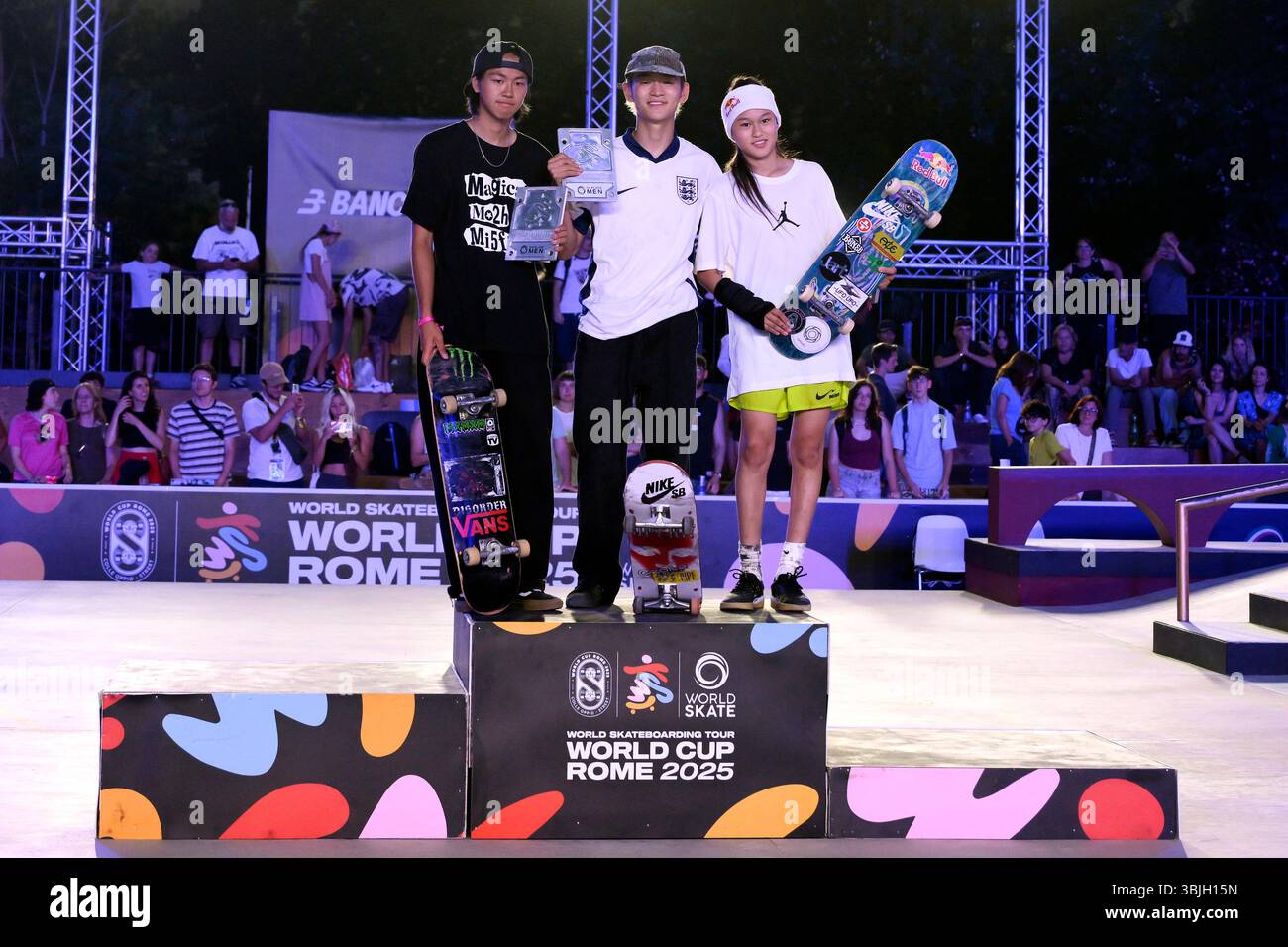 Toa Sasaki of Japan, silver, Sora Shirai of Japan, gold, Ginwoo Onodera ...