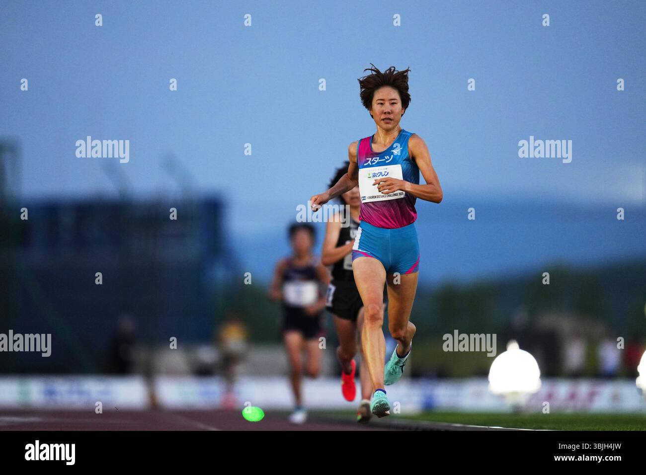 Shibetsu Womens 10000m at Shibetsu City Athletic Stadium, Hokkaido ...