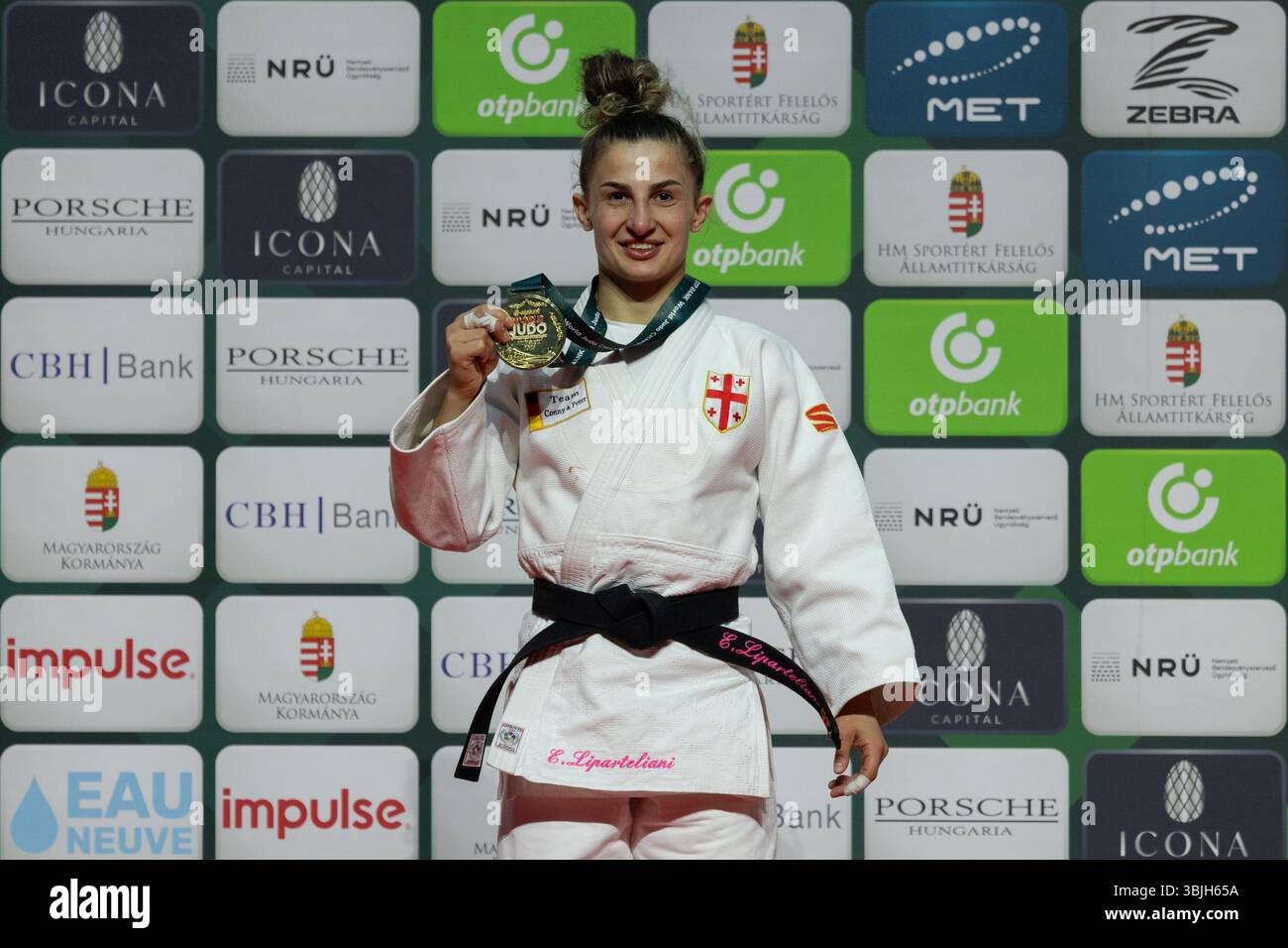 Budapest. 15th June, 2025. Gold medalist Eteri Liparteliani of Georgia ...