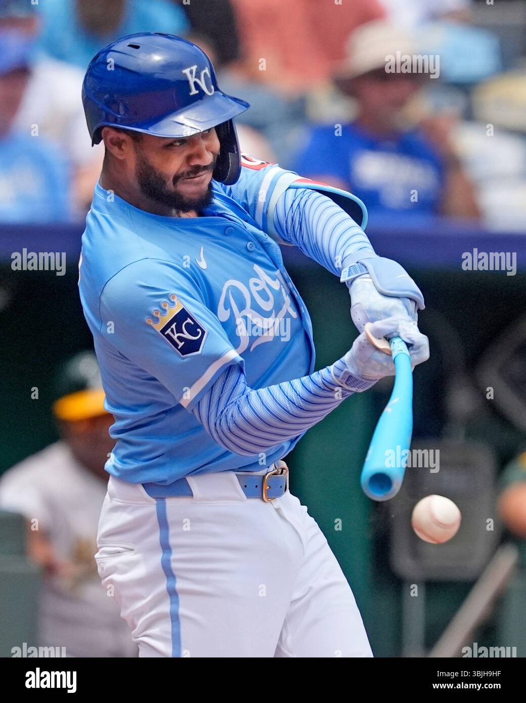 June 15, 2025: Kansas City Royals third base Maikel Garcia (11) drives ...