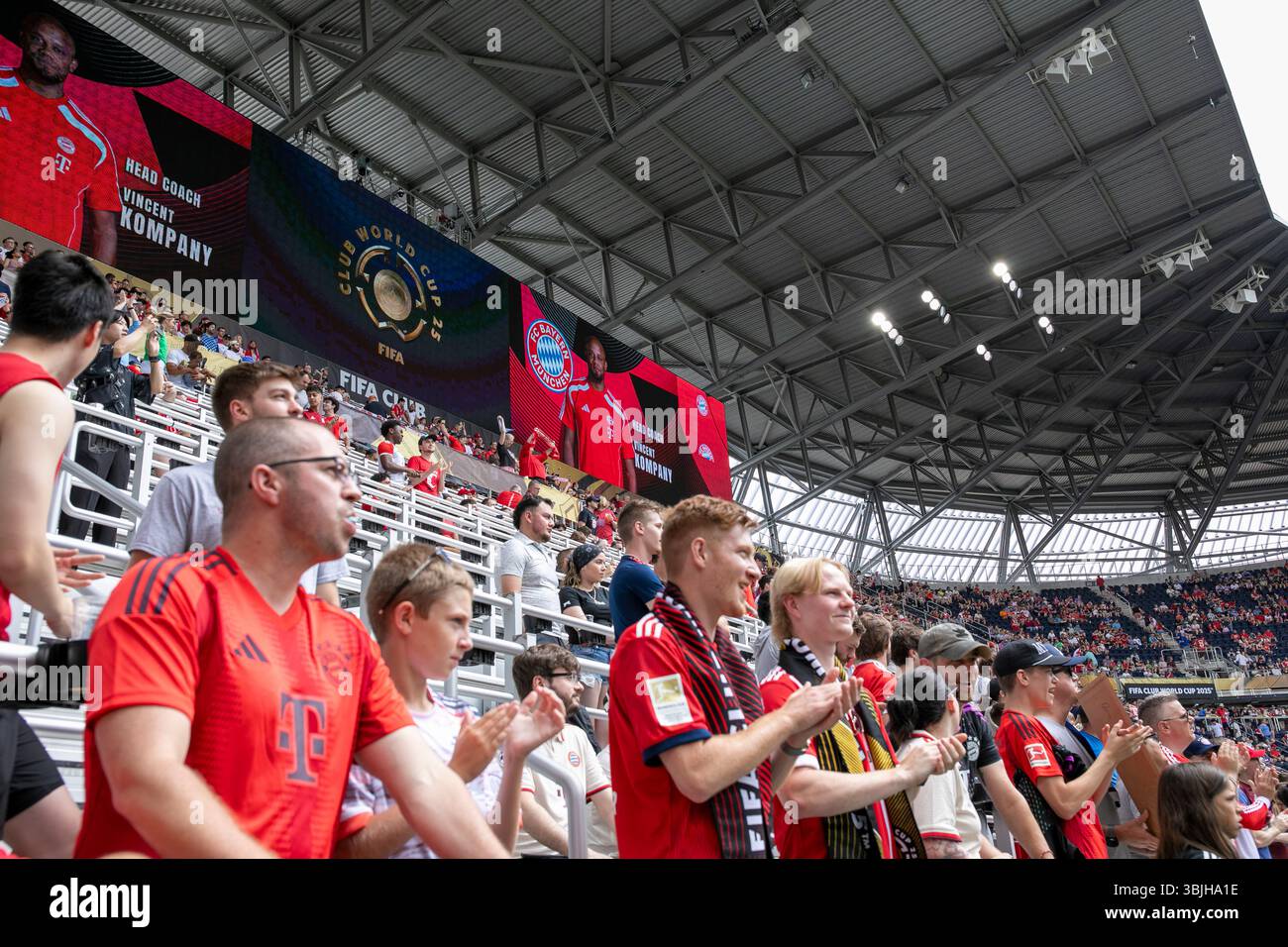 Cincinnati, USA. 15th June, 2025. FC Bayern Munich fans cheer at FC ...