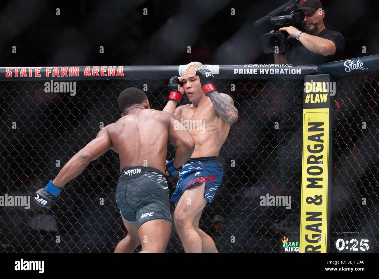 Atlanta, Ga, USA. 14th June, 2025. UFC FIGHT NIGHT: USMAN VS BUCKLEY ...