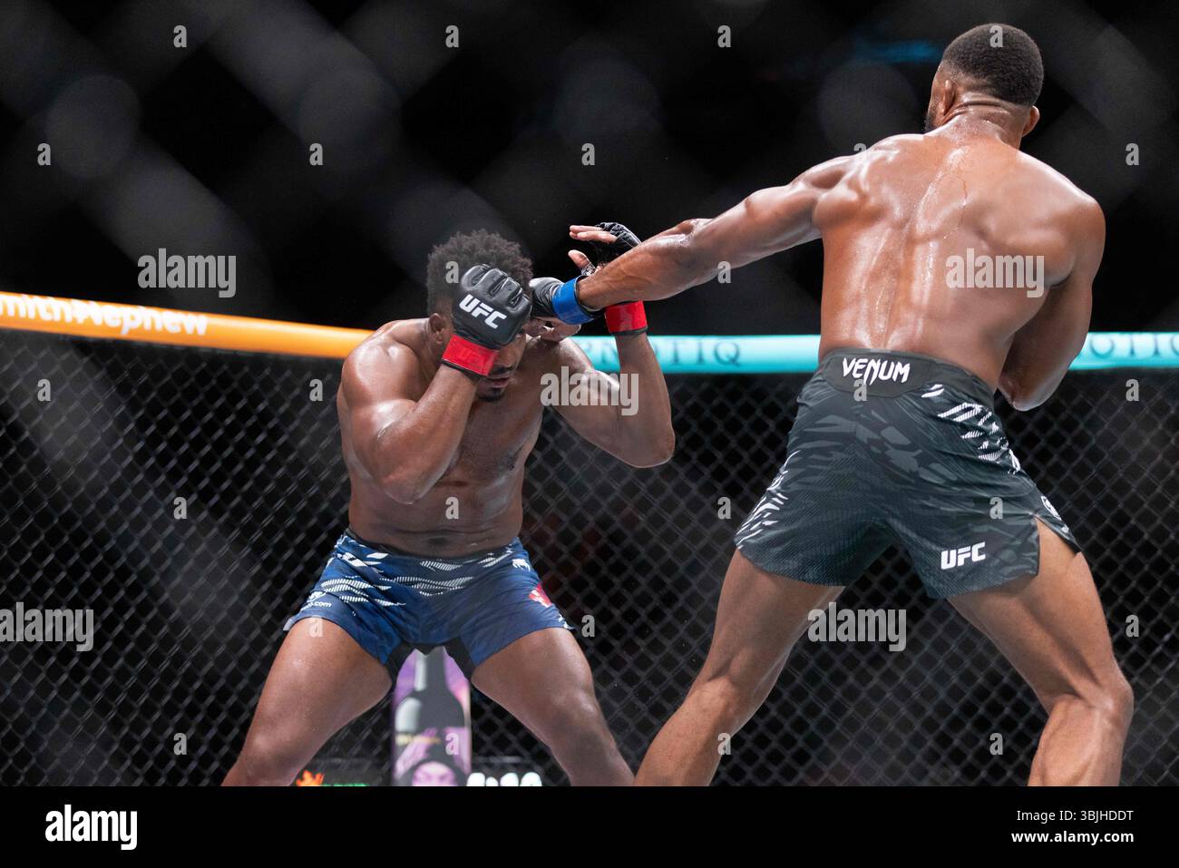 Atlanta, Ga, USA. 14th June, 2025. UFC FIGHT NIGHT: USMAN VS BUCKLEY ...