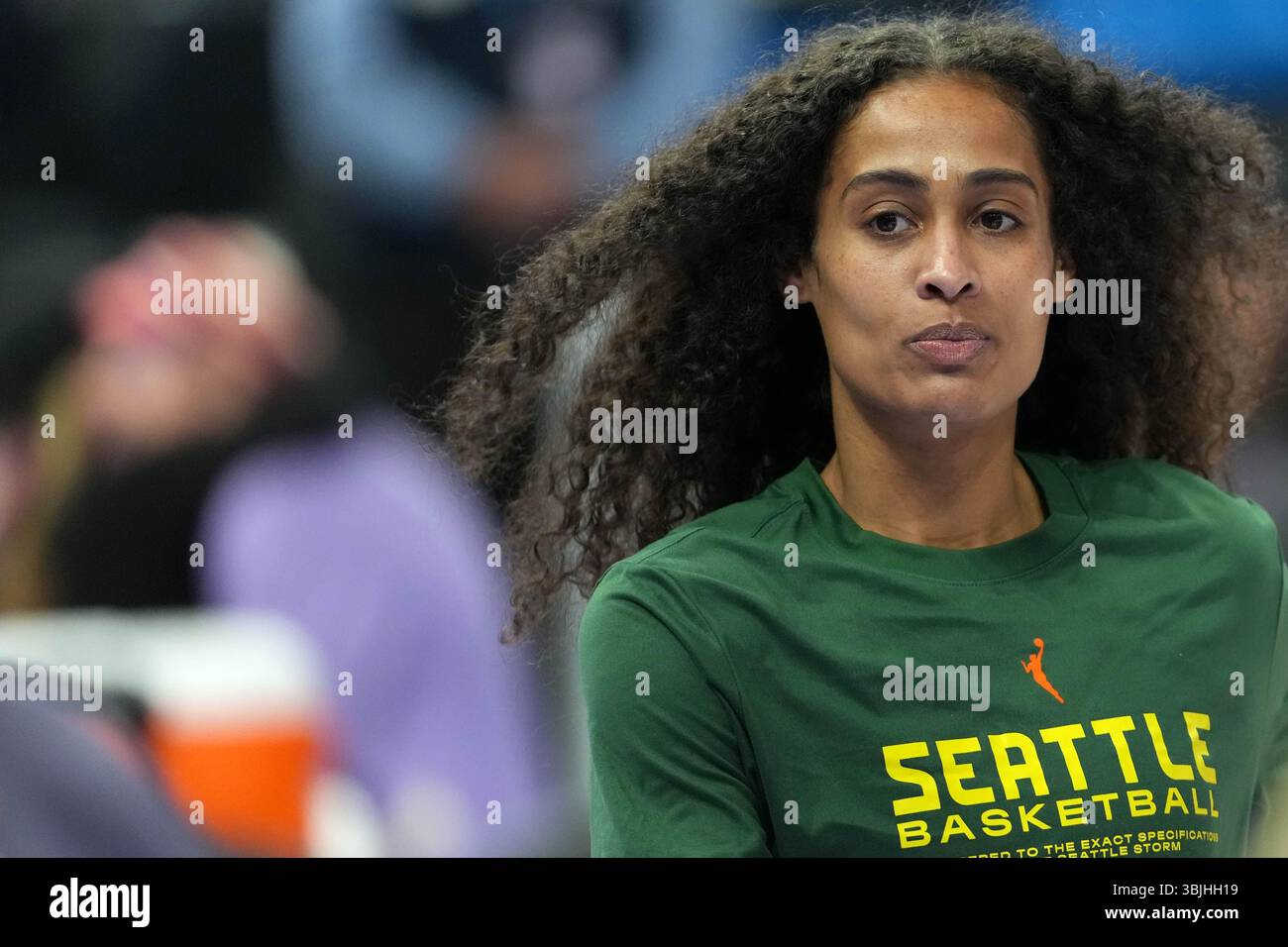 Seattle Storm guard Skylar Diggins (4) during the pregame warmup of ...