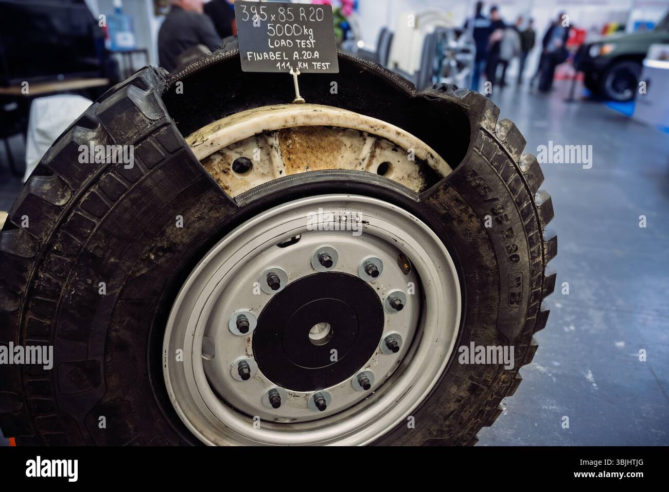 Run flat insert hi-res stock photography and images - Alamy