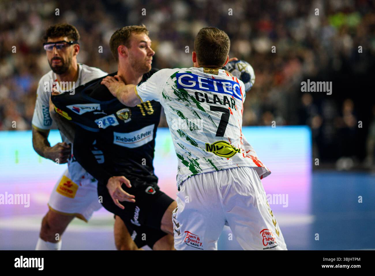 Sc magdeburg füchse berlin hi-res stock photography and images - Alamy