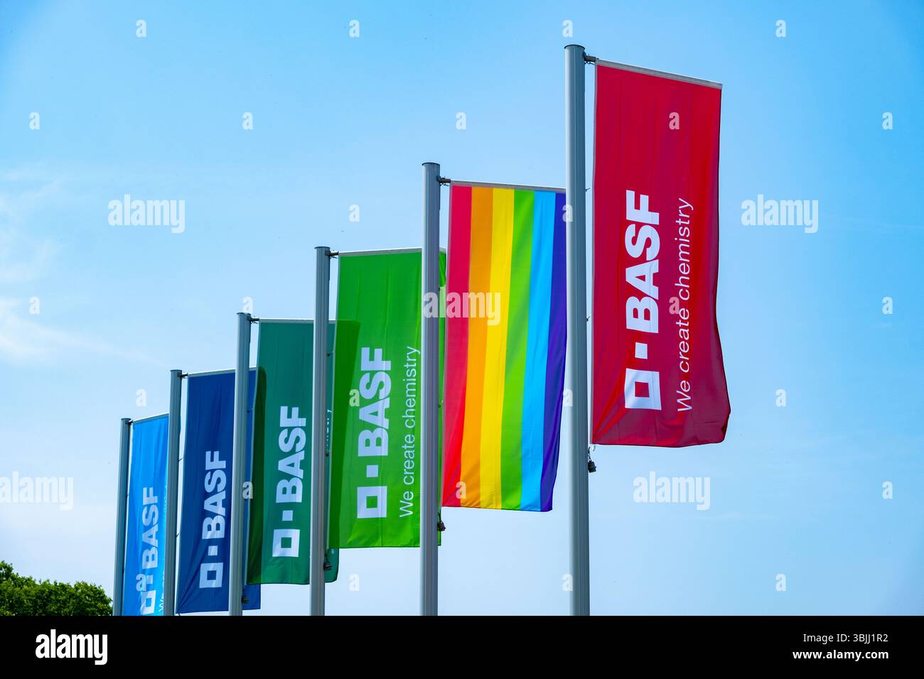 BASF Chemiekonzern, Industrial Complex, chemical industrial zone ...