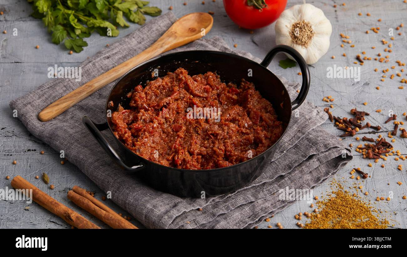 Indian Tomato Onion Spice Paste Stock Photo - Alamy