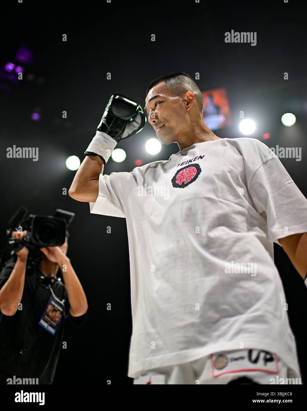 Tokyo, Japan. 8th June, 2025. Japan's Riku Masuda enters the ring before his 10R bantamweight ...