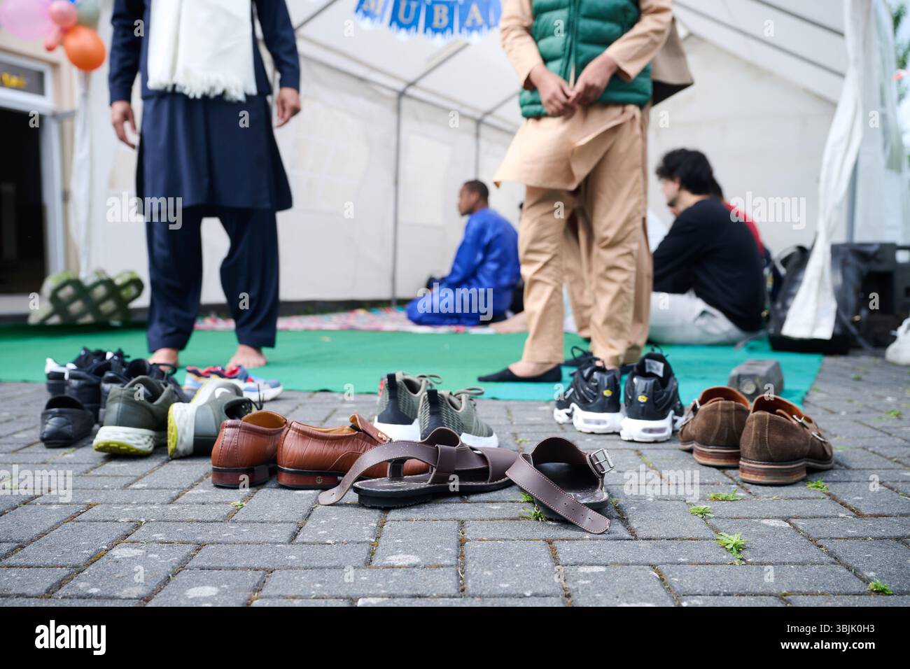 Berlin, Germany. 06th June, 2025. After praying in the Khadija Mosque ...