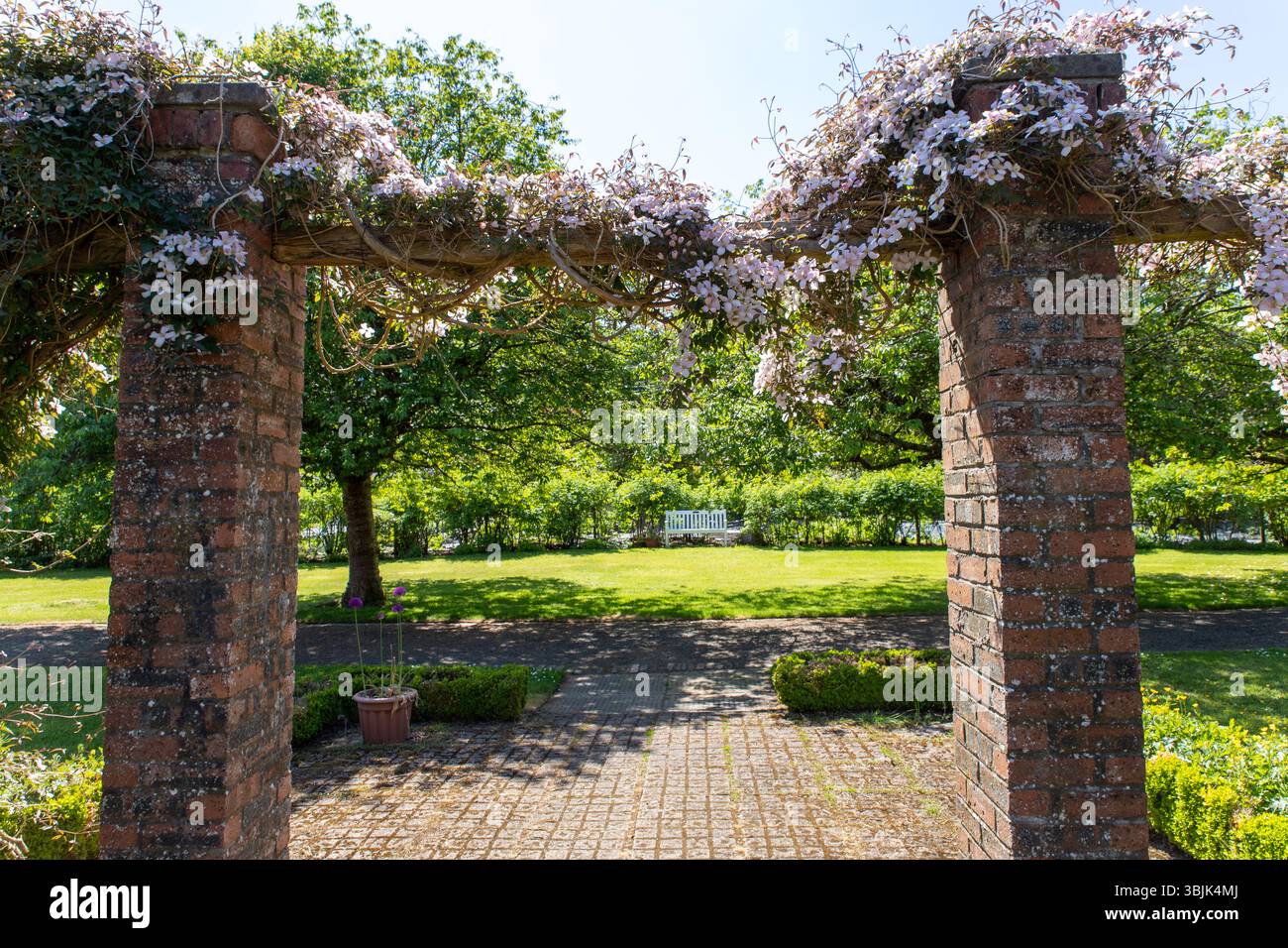 Finlaystone estate hi-res stock photography and images - Alamy