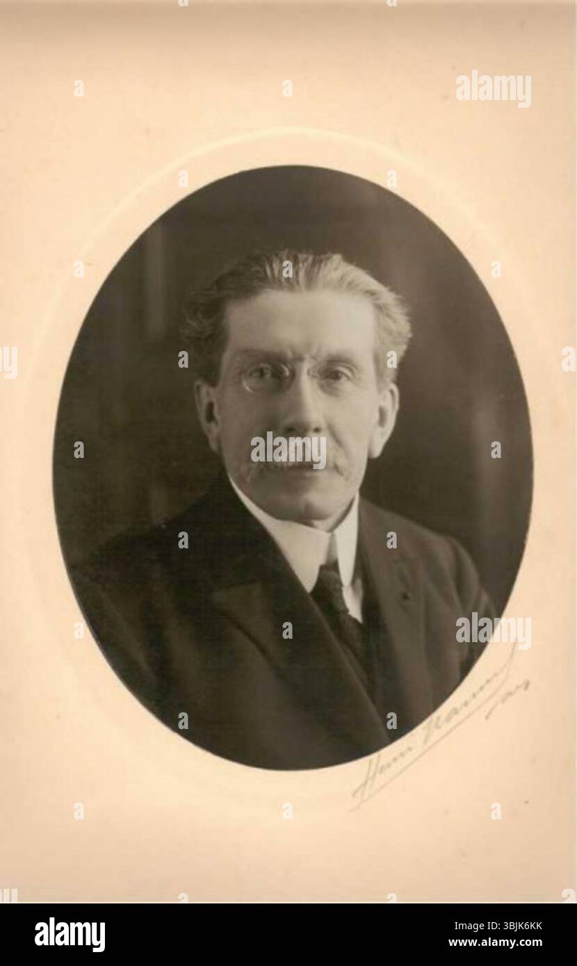 Portrait photo of French politician Henry Bérenger, taken before 1947 ...
