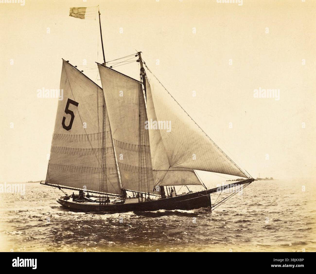 Nathaniel Stebbins’ 1884 photograph of the 'Hesper' pilot boat, built in Chelsea, Massachusetts ...