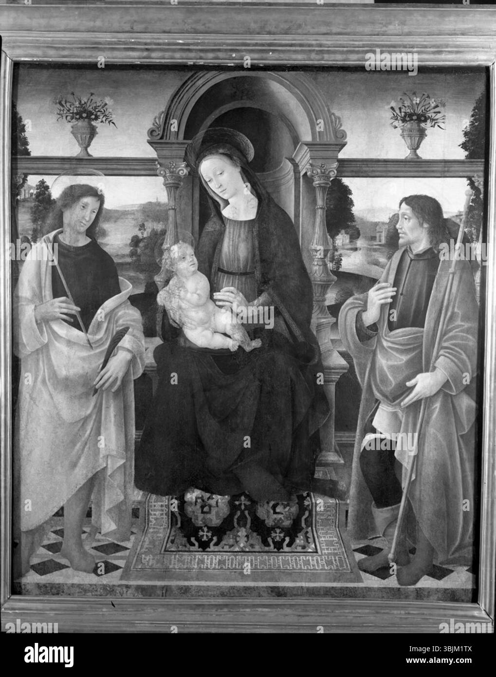 Virgin mary enthroned holding Black and White Stock Photos & Images - Alamy
