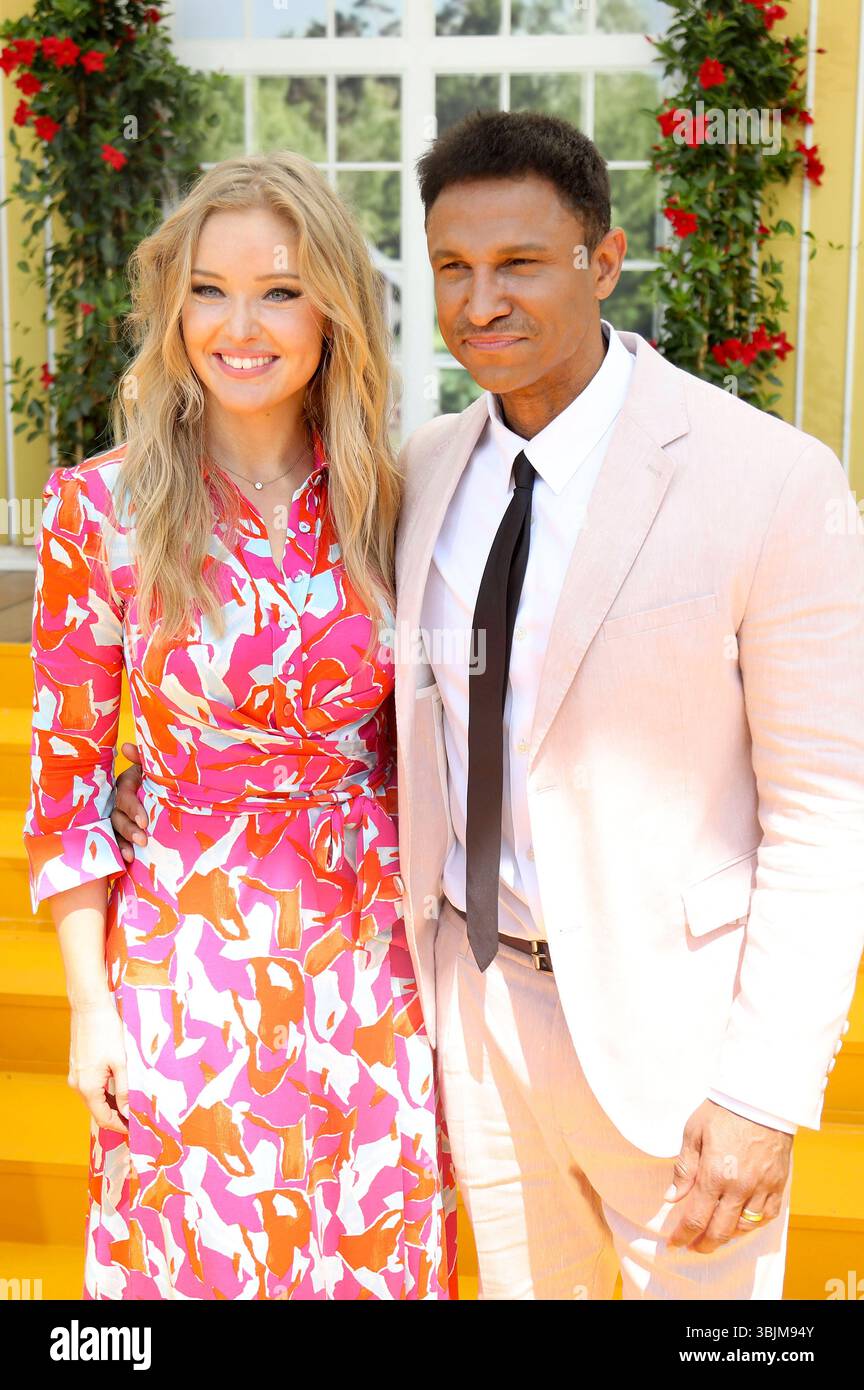 Patrice Aminati und Daniel Aminati in der ARD TV-Show Immer wieder sonntags im Europa-Park. Rust ...