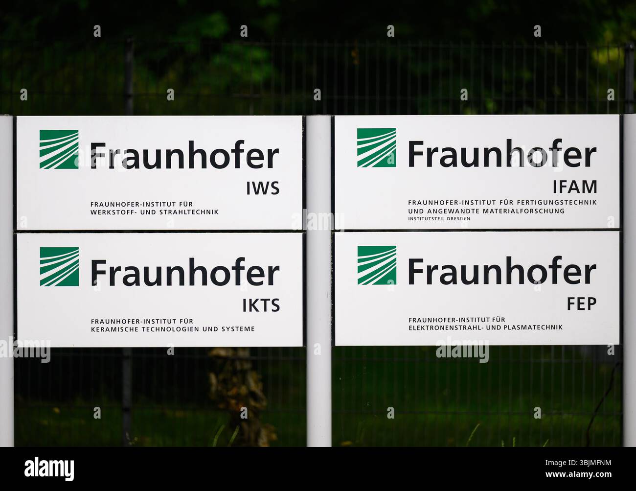 Dresden, Germany. 06th June, 2025. Signs are posted at the entrance to ...