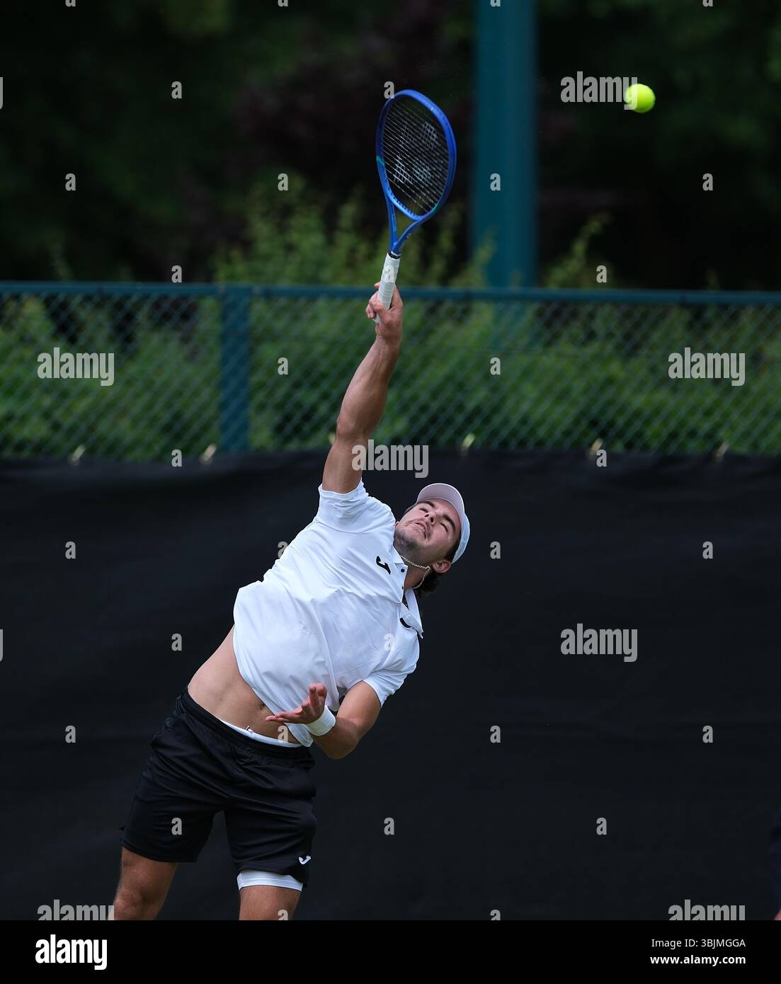 Nottingham, UK. 16th June, 2025. Nottingham Tennis Centre Nottingham ...