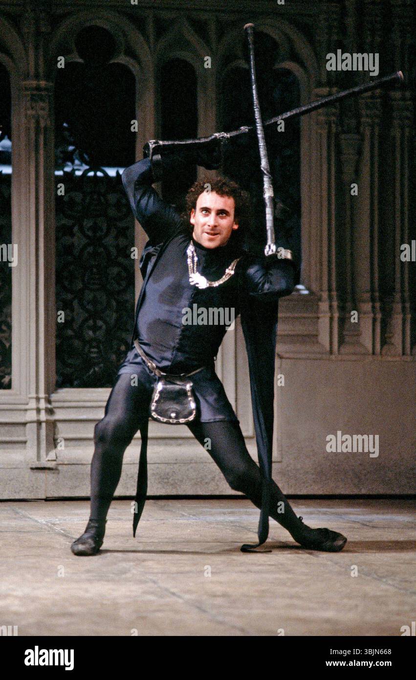 Royal shakespeare company richard iii hi-res stock photography and ...