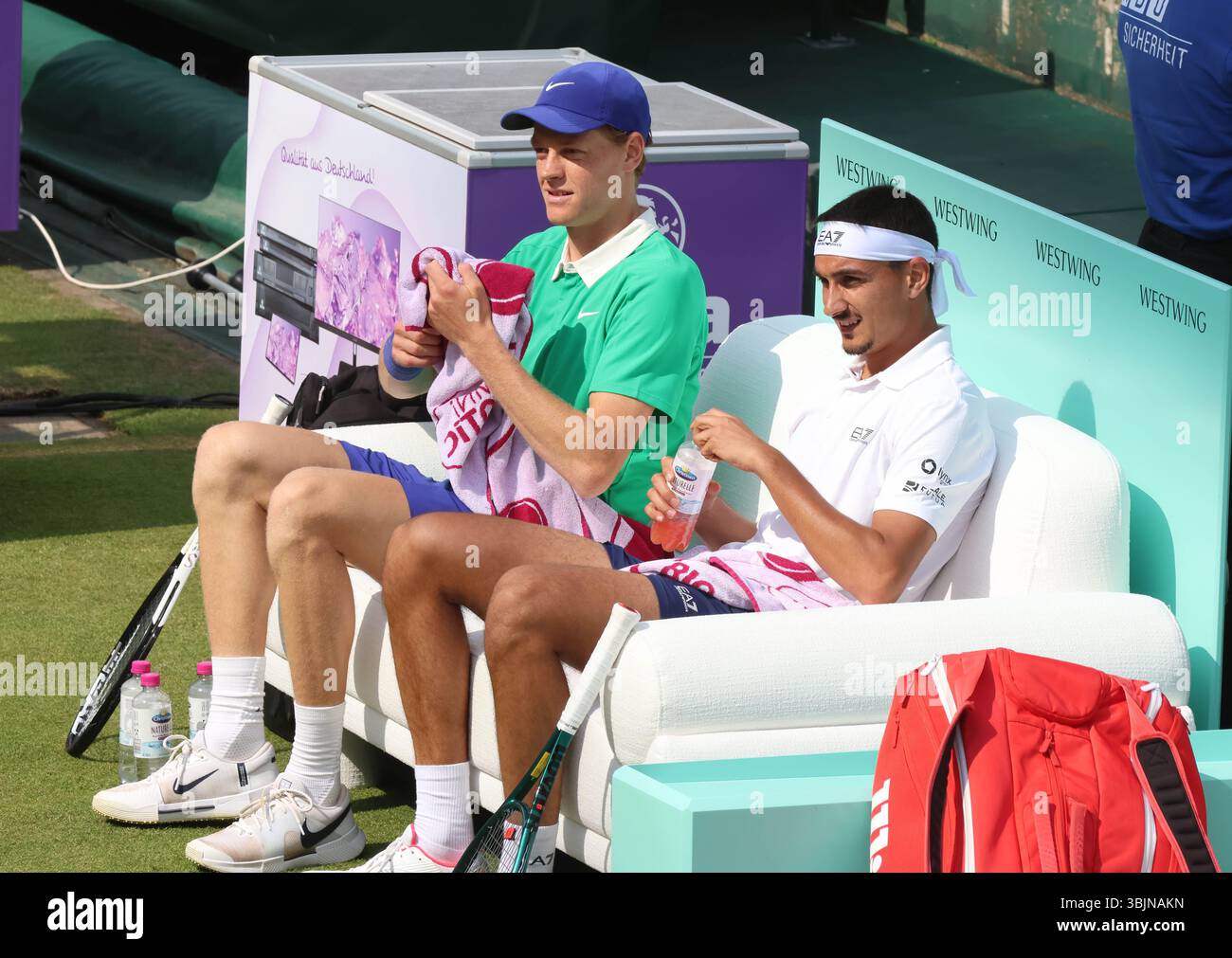 Halle, Germany. 16th June, 2025. Tennis COURT WORTMANN OPEN, Jannik ...