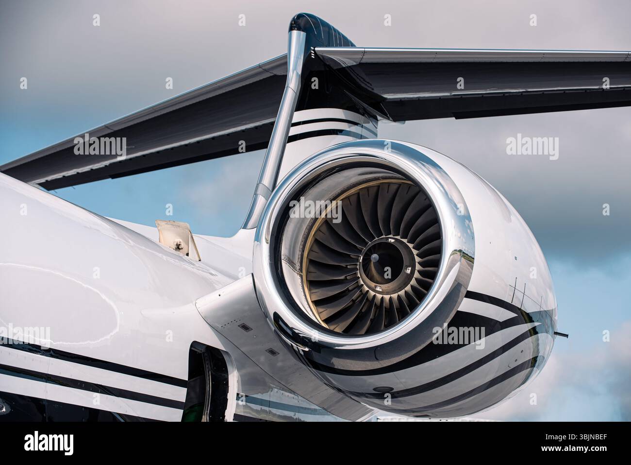 Sleek turbine structure hi-res stock photography and images - Alamy